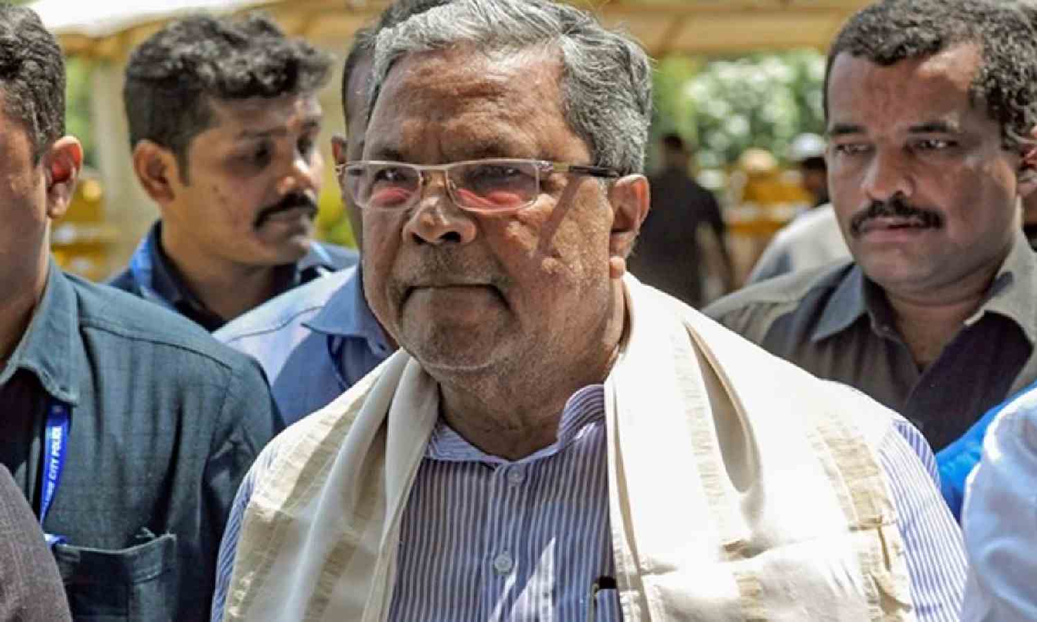 Karnataka cabinet: 24 MLAs to be sworn in as ministers today