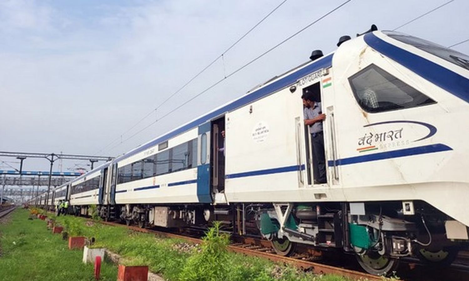 ICF to manufacture 200 kmph speed trains soon