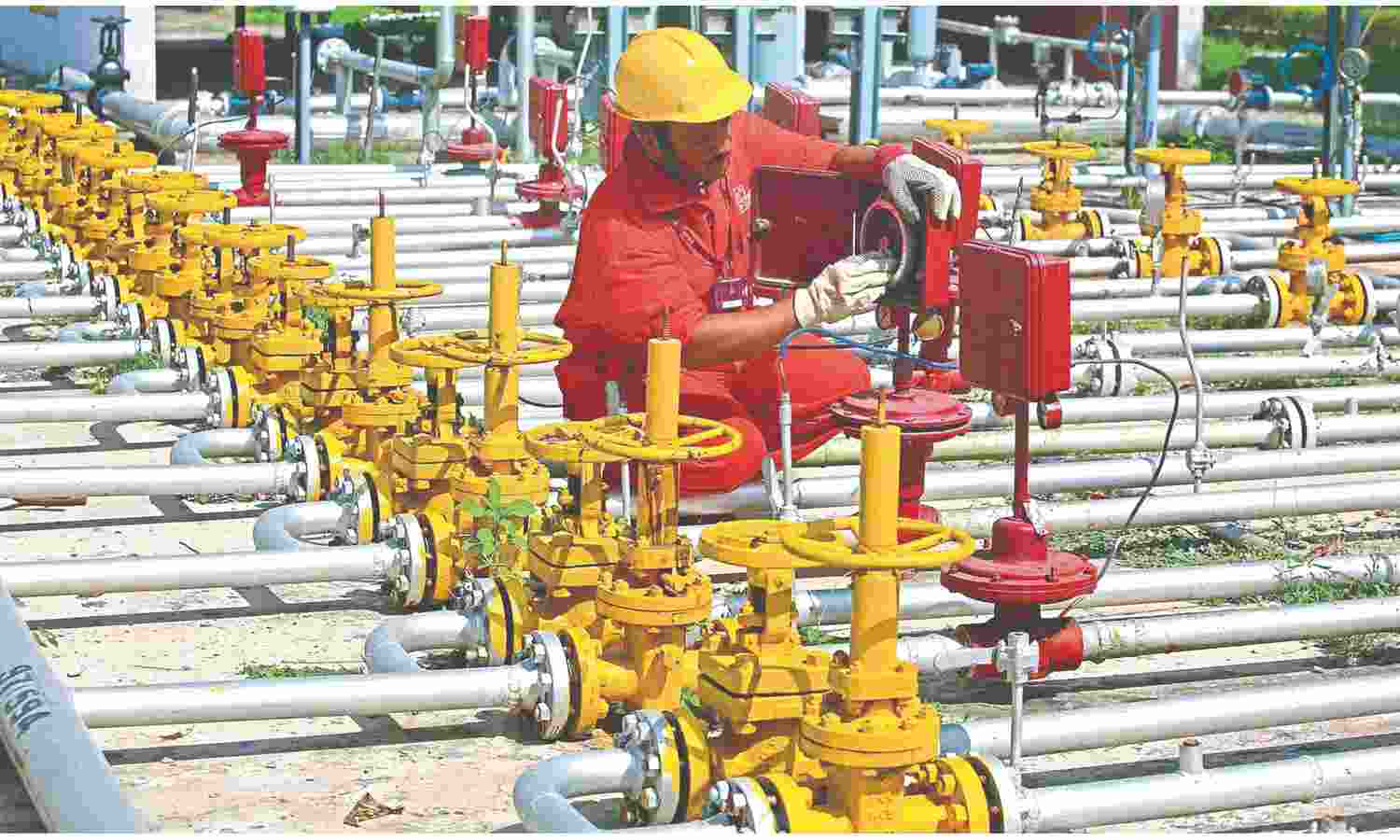 ONGC granted approval to extract oil and gas from Tamil Nadu deep-sea ...