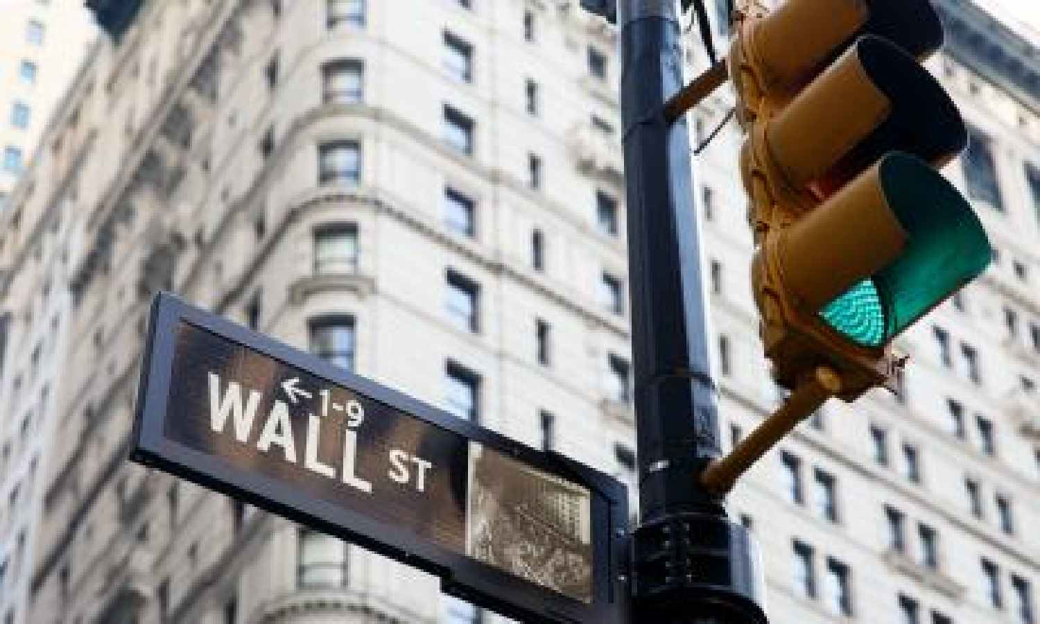 Wall Street cashing in on the ultra-wealthy