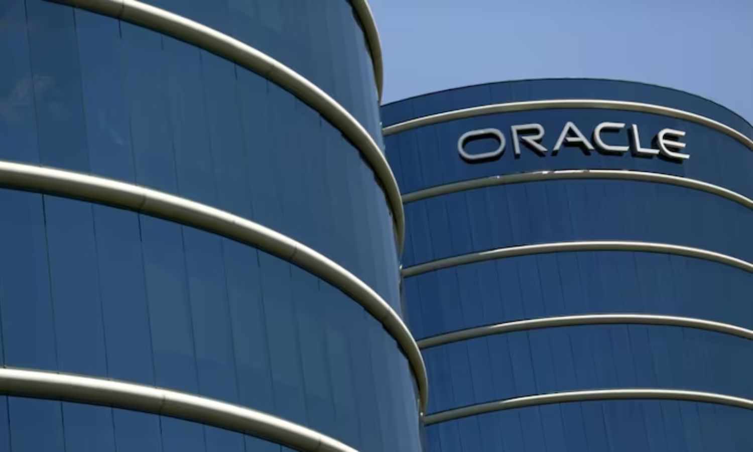 Oracle brings generative AI capabilities, unveils new capabilities