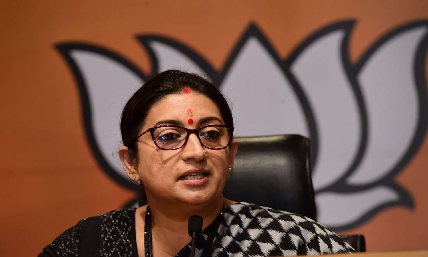 Thanks Congress for announcing 'can't defeat PM Modi alone', says Smriti Irani
