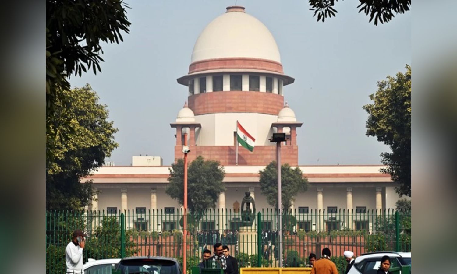 Centre moves plea seeking extension of tenure of ED director Mishra