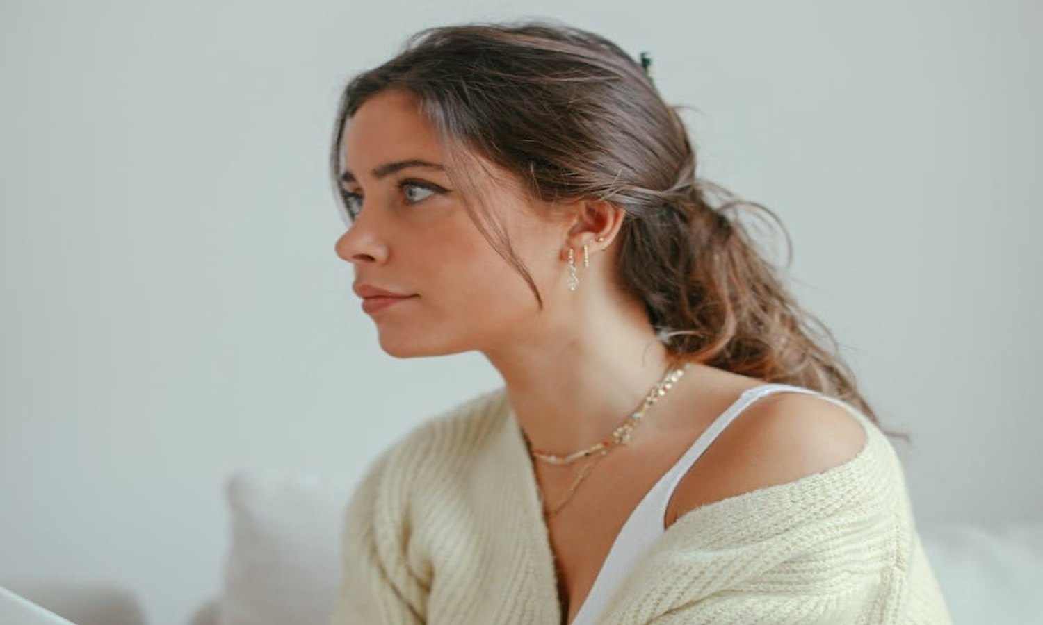 Comfy outfit ideas for movie night with friends