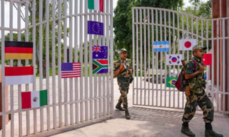 G20 Summit: 450 CRPF drivers to steer left-hand driven, bullet ...