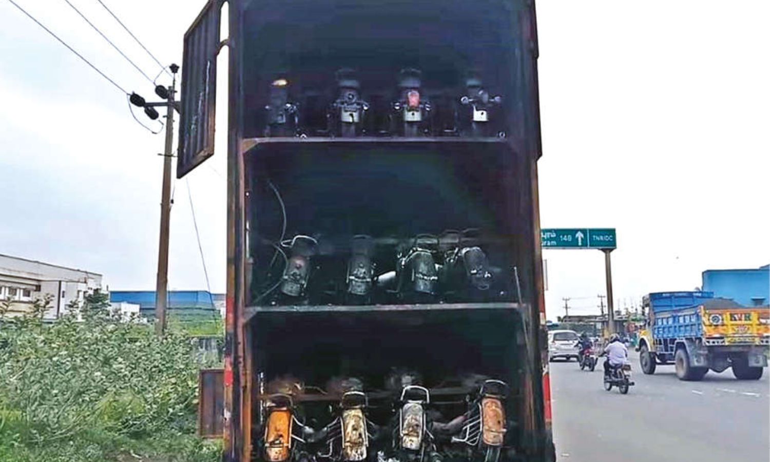 20 bikes gutted in lorry fire