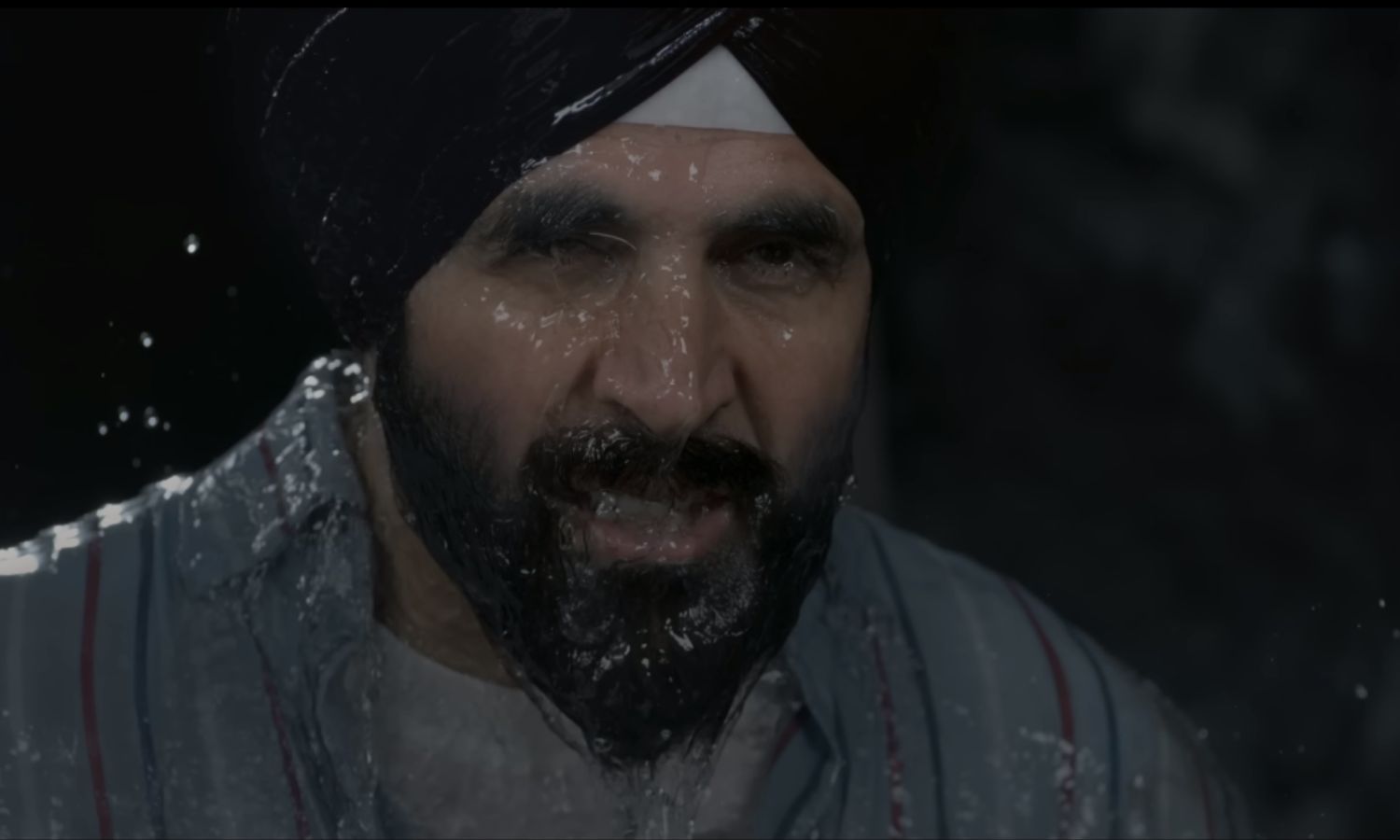 Akshay Kumar's 'Mission Raniganj' teaser wins fans praise