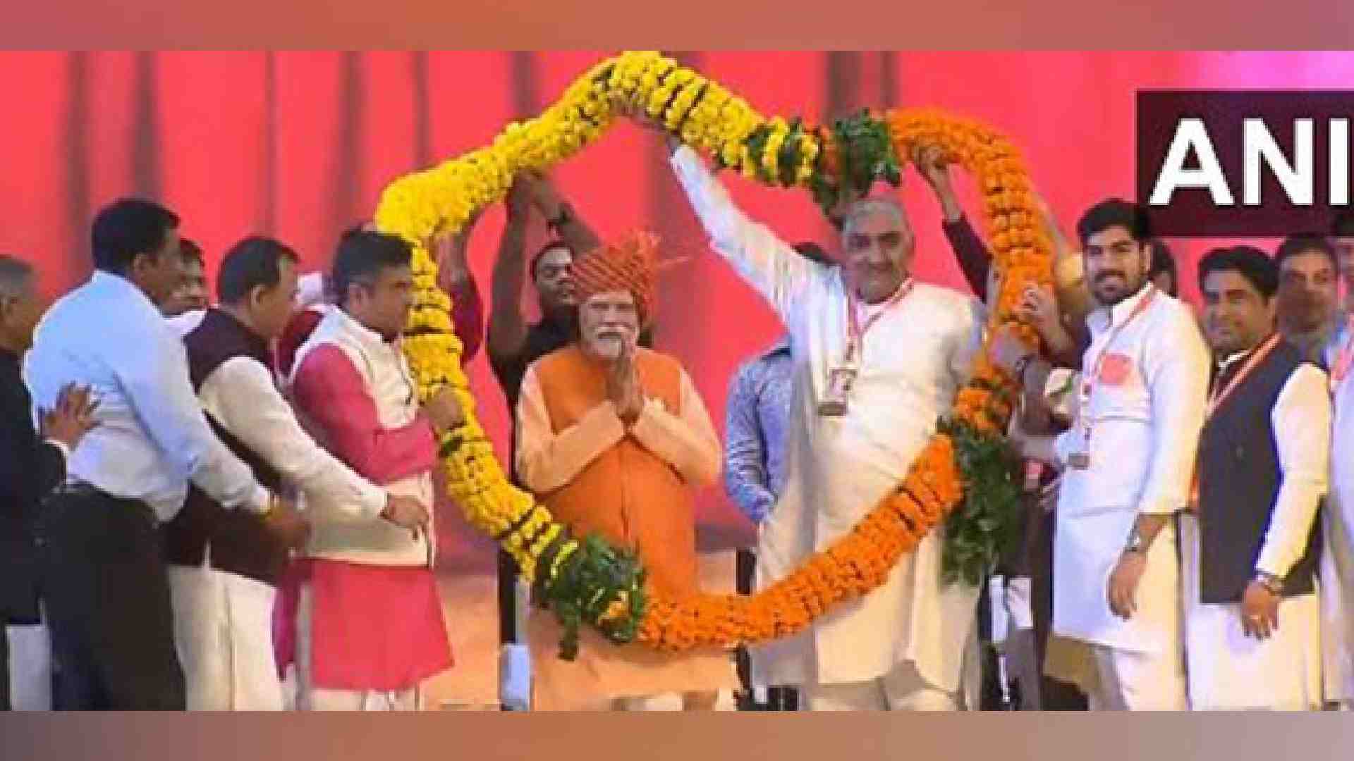 PM Modi reaches Dwarka Sector-10 to attend 'Ravan Dahan'