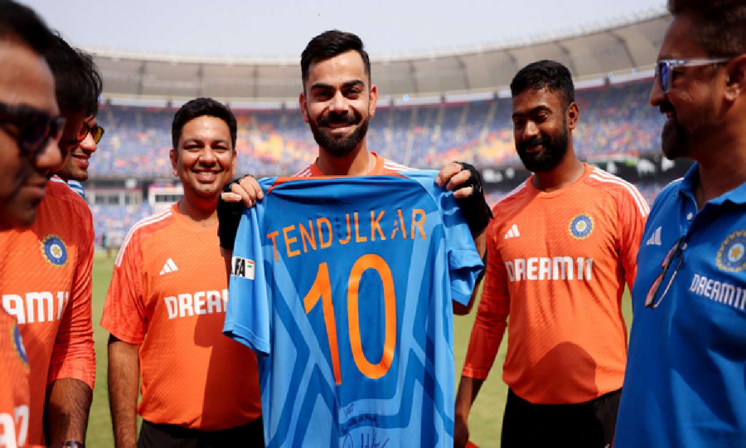 CWC 2023: Virat Kohli gets Sachin Tendulkar's number '10' jersey ahead ...