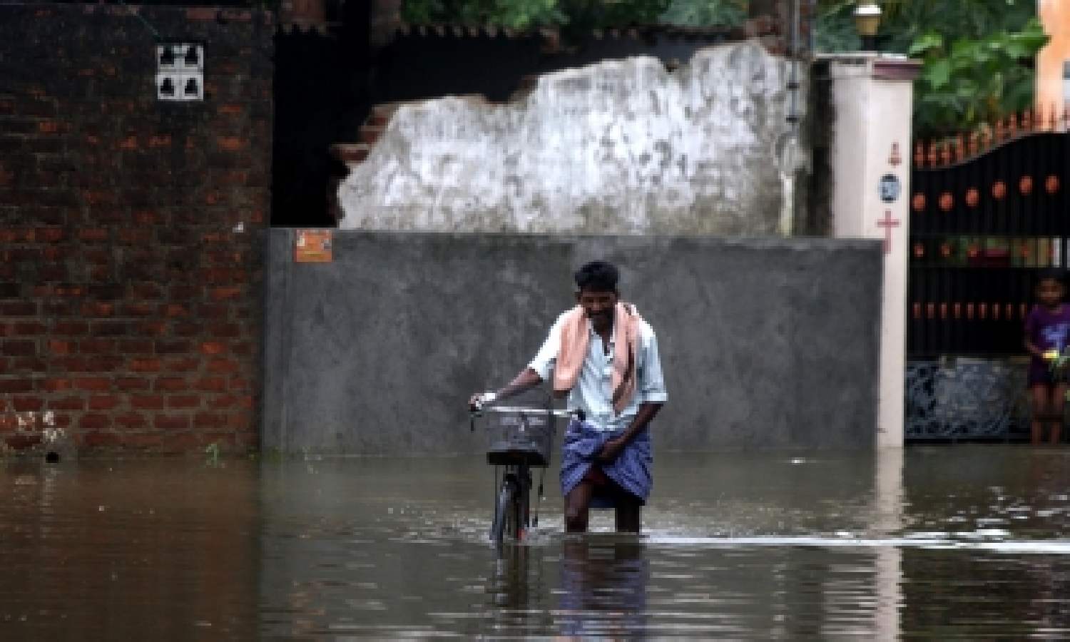 Chennai grapples with torrential rain as memories of 2015 floods return