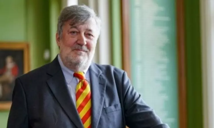 Stephen Fry had multiple fractures after falling off stage