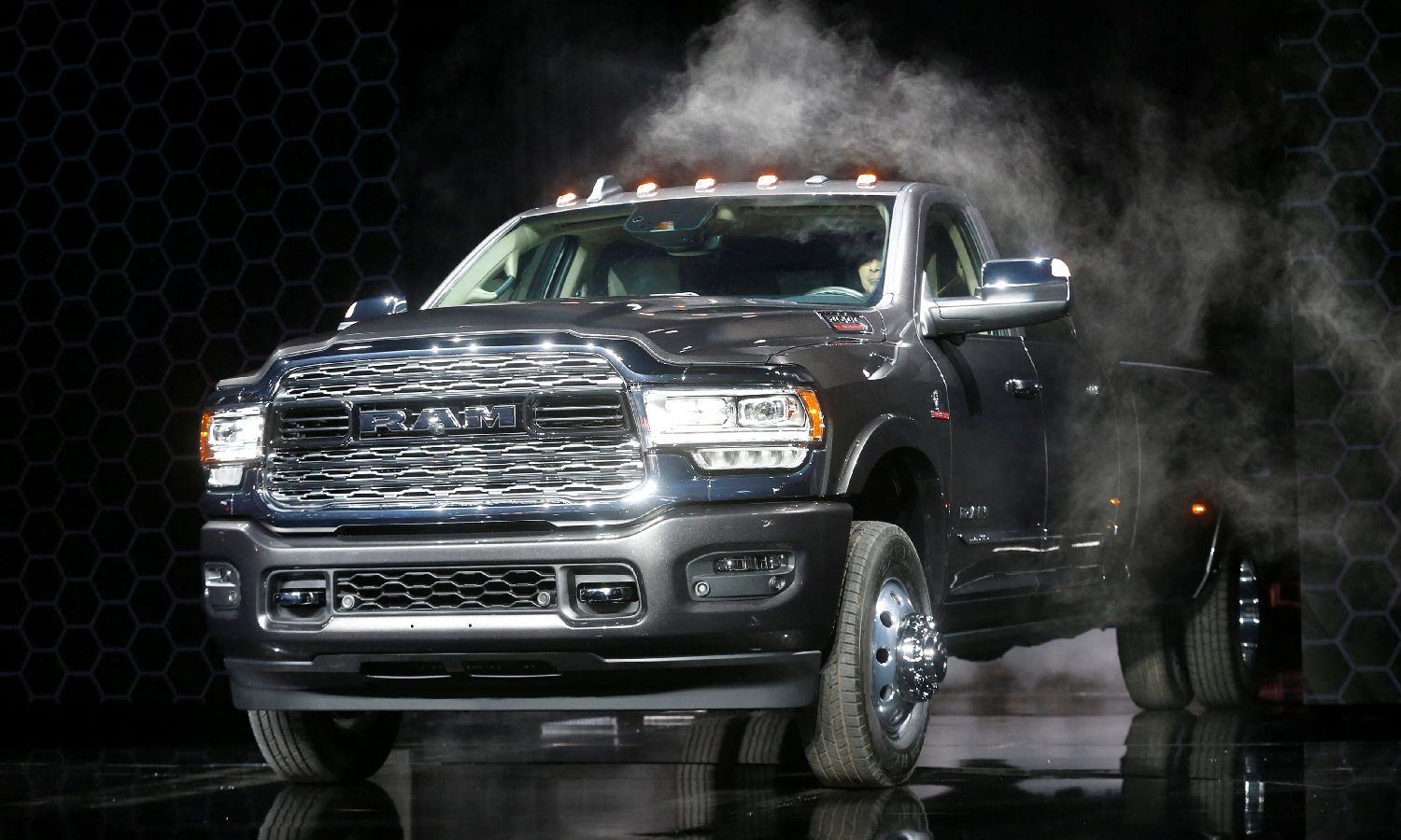 Cummins to pay record-setting $1.675 billion US environmental fine