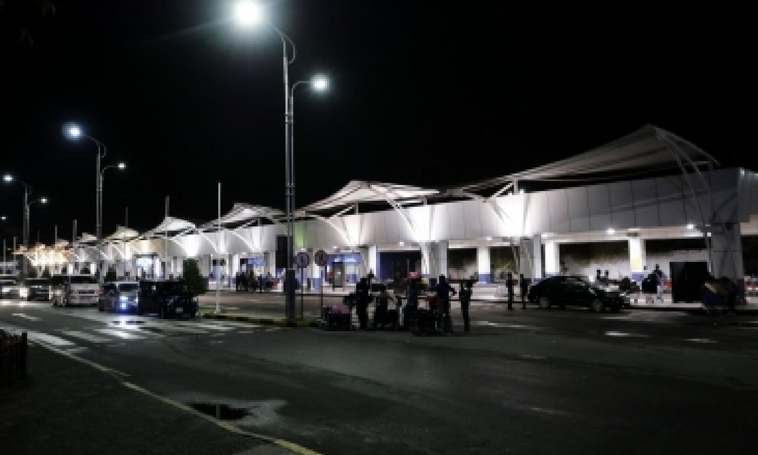 Automated face recognition system installed at Colombo airport to nab ...