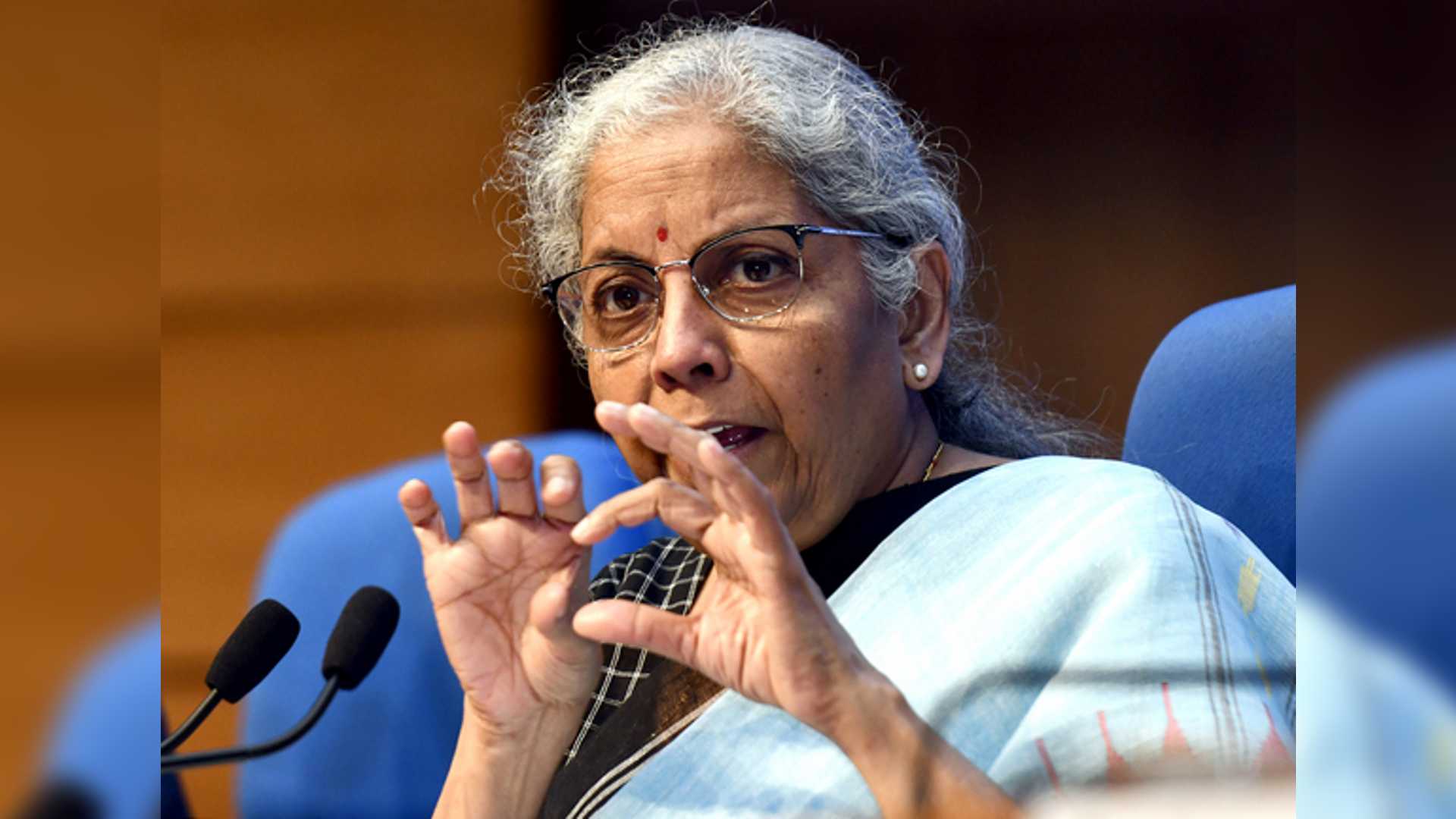 Govt, RBI actively engaged in improving digital currency: FM