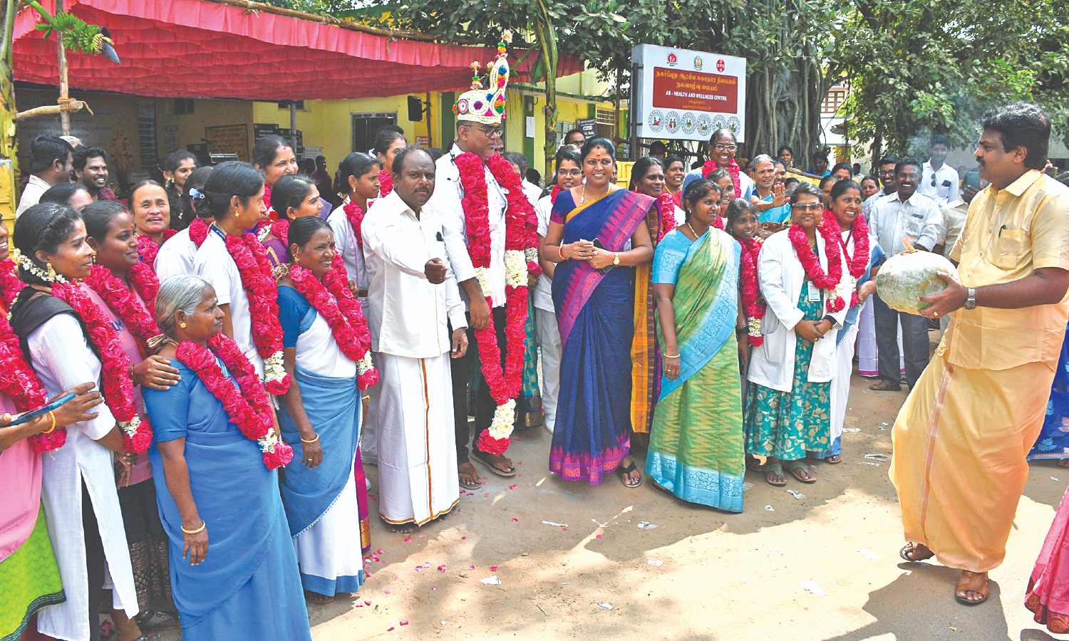 Kallukulam UPHC ranks 1st for 3 months in a row; public, Mayor honour team