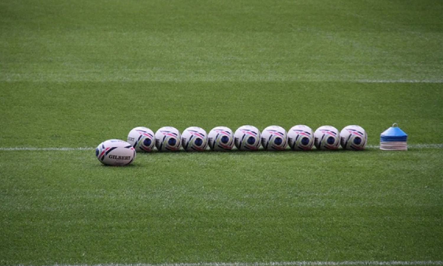 Rugby-Solid Ireland crush 14-man France in Six Nations opener