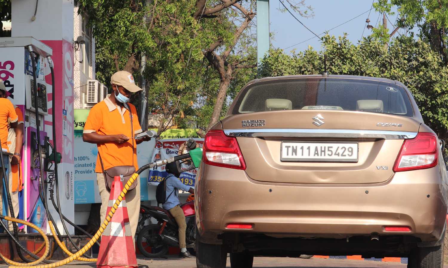 Petrol And Diesel Prices Remain Stable For 59 Days In Chennai petrol-and-diesel-prices-remain-stable-for-59-days-in-chennai