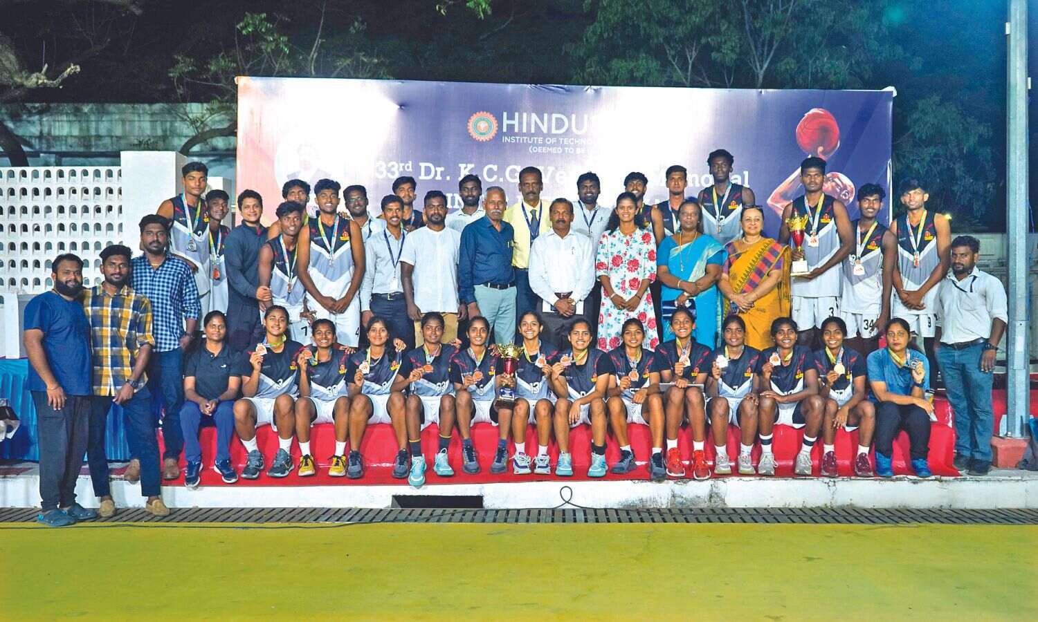 Winners of inter-college basketball meet receive Rs 20,000 cash prize
