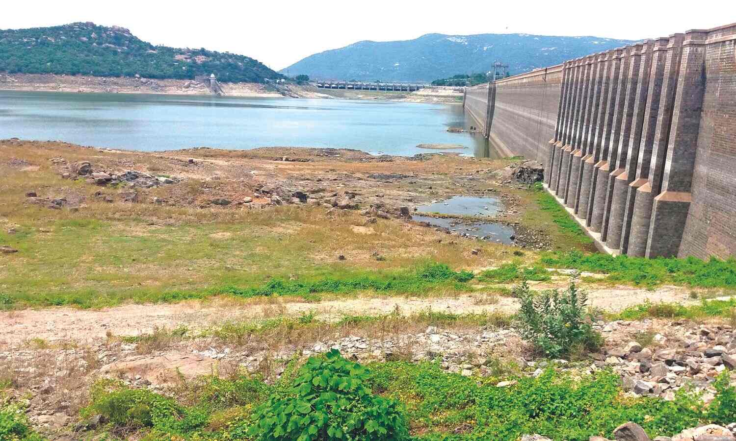 Water inflow to Mettur dam increases to 40,018 cusecs