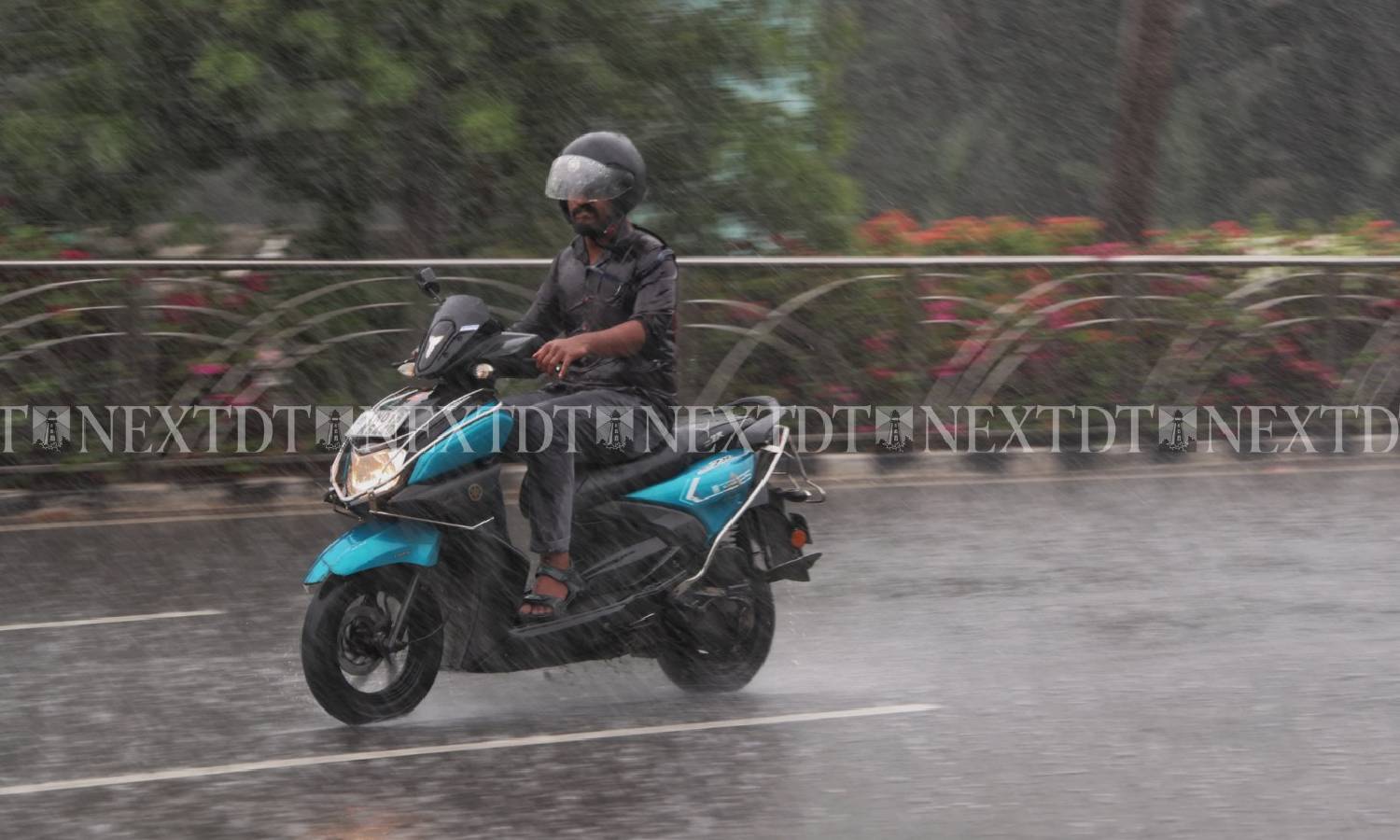 Expect light showers at isolated areas in Chennai, heavy rain at ...