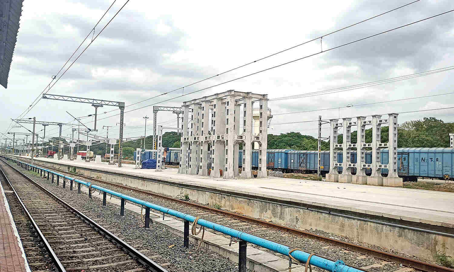 Passengers suffer as Tambaram awaits 2 additional platforms for 2 years