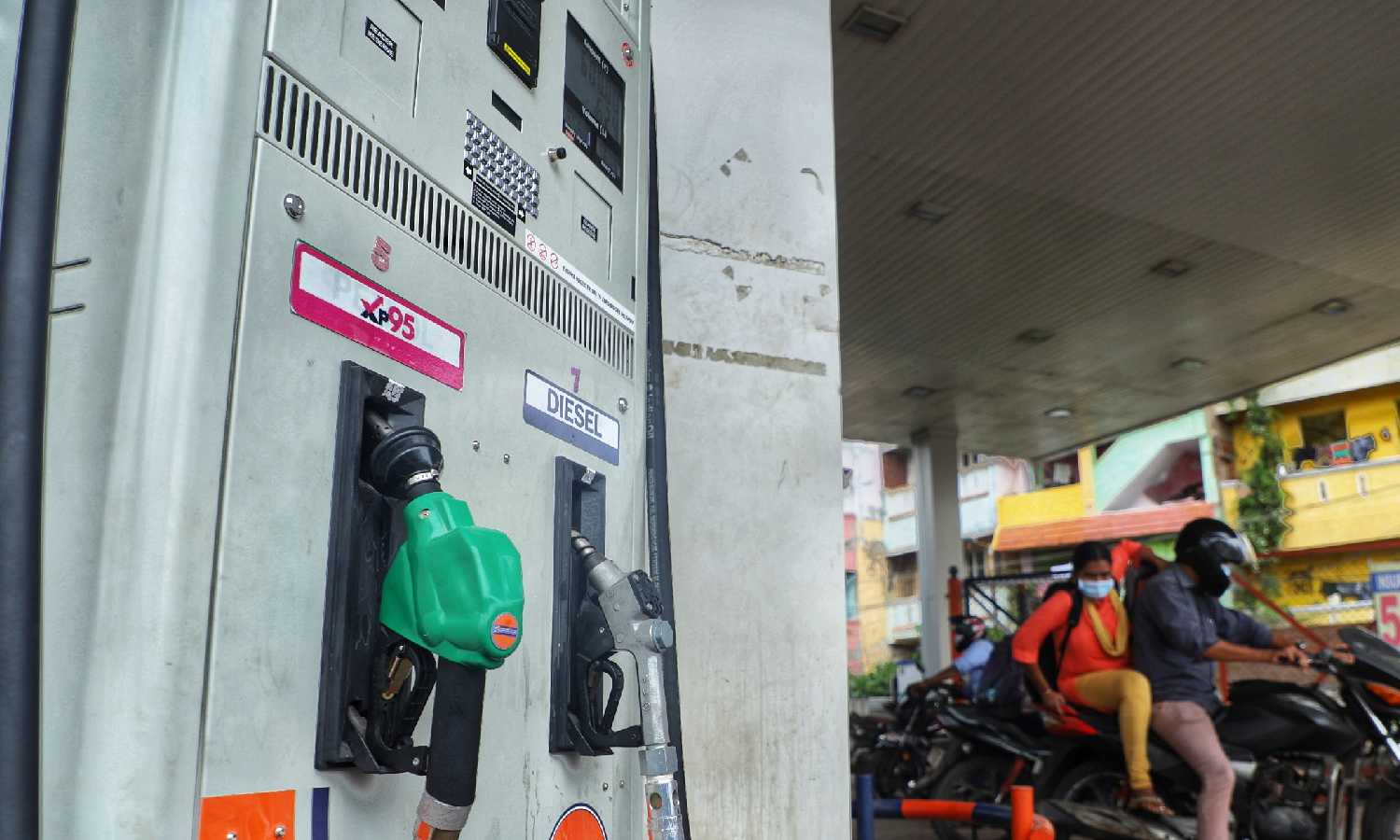Check Out Petrol Diesel Prices In Chennai On March 14 check-out-petrol-diesel-prices-in-chennai-on-march-14