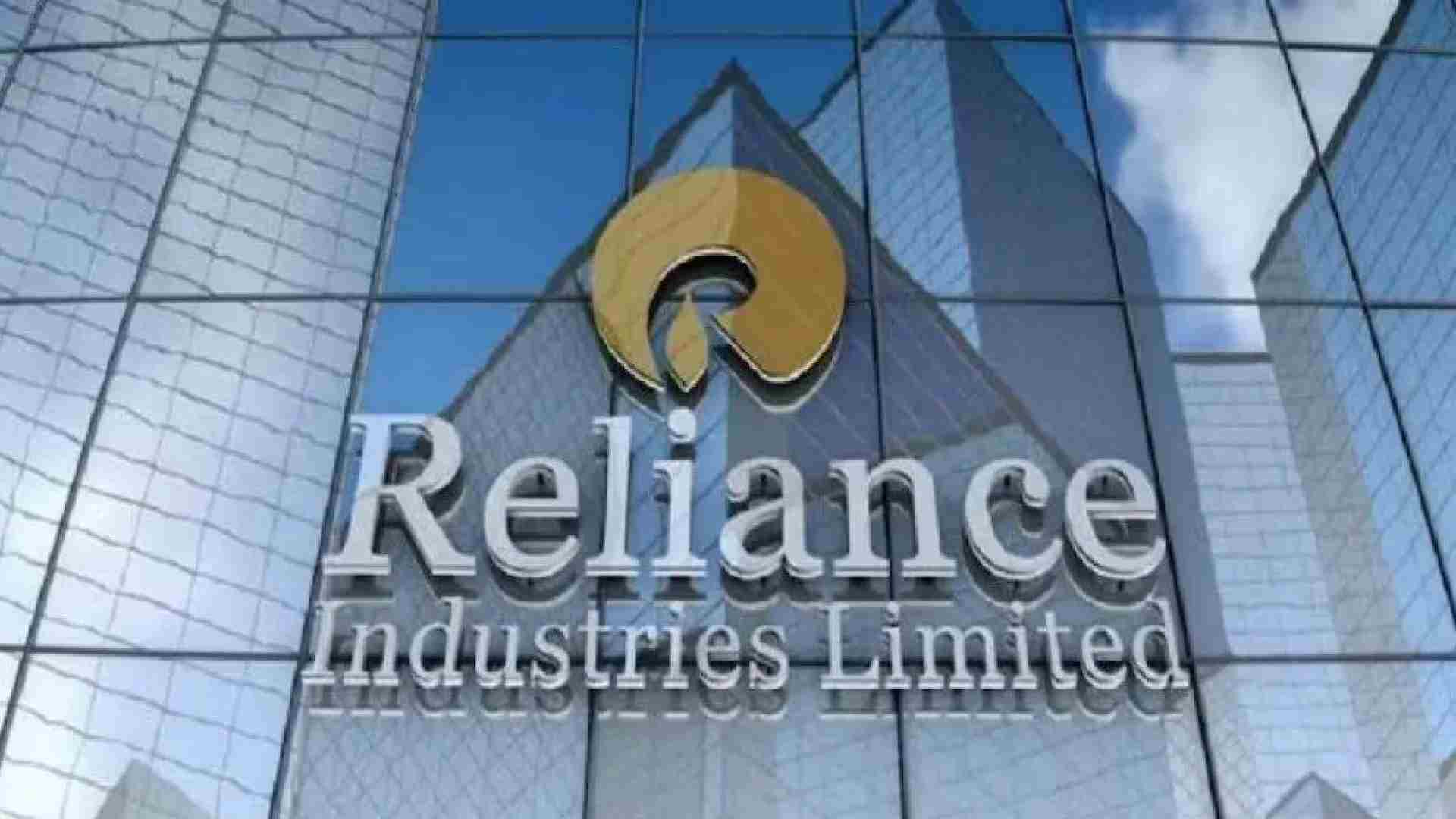 Reliance Power's revenue dips 1 pc in Q4 FY25, total income falls 5.83 pc