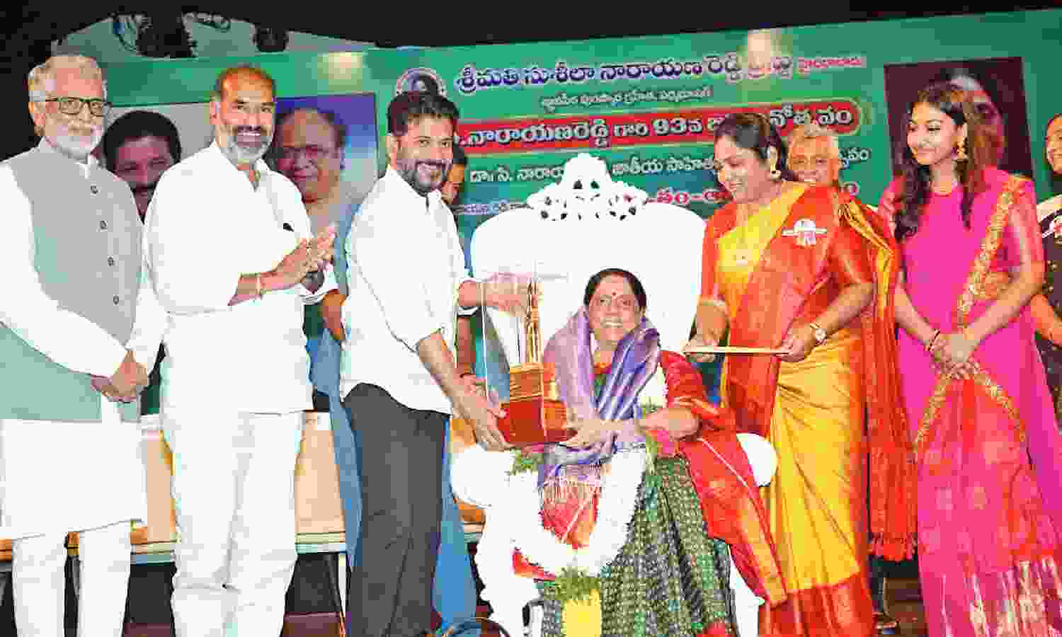Sivasankari conferred with National Literary Award