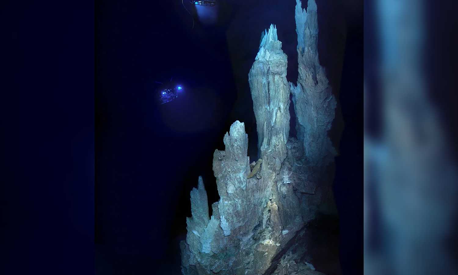 Evolutionary leap: Ship brings clues to life’s origins from ocean’s ...