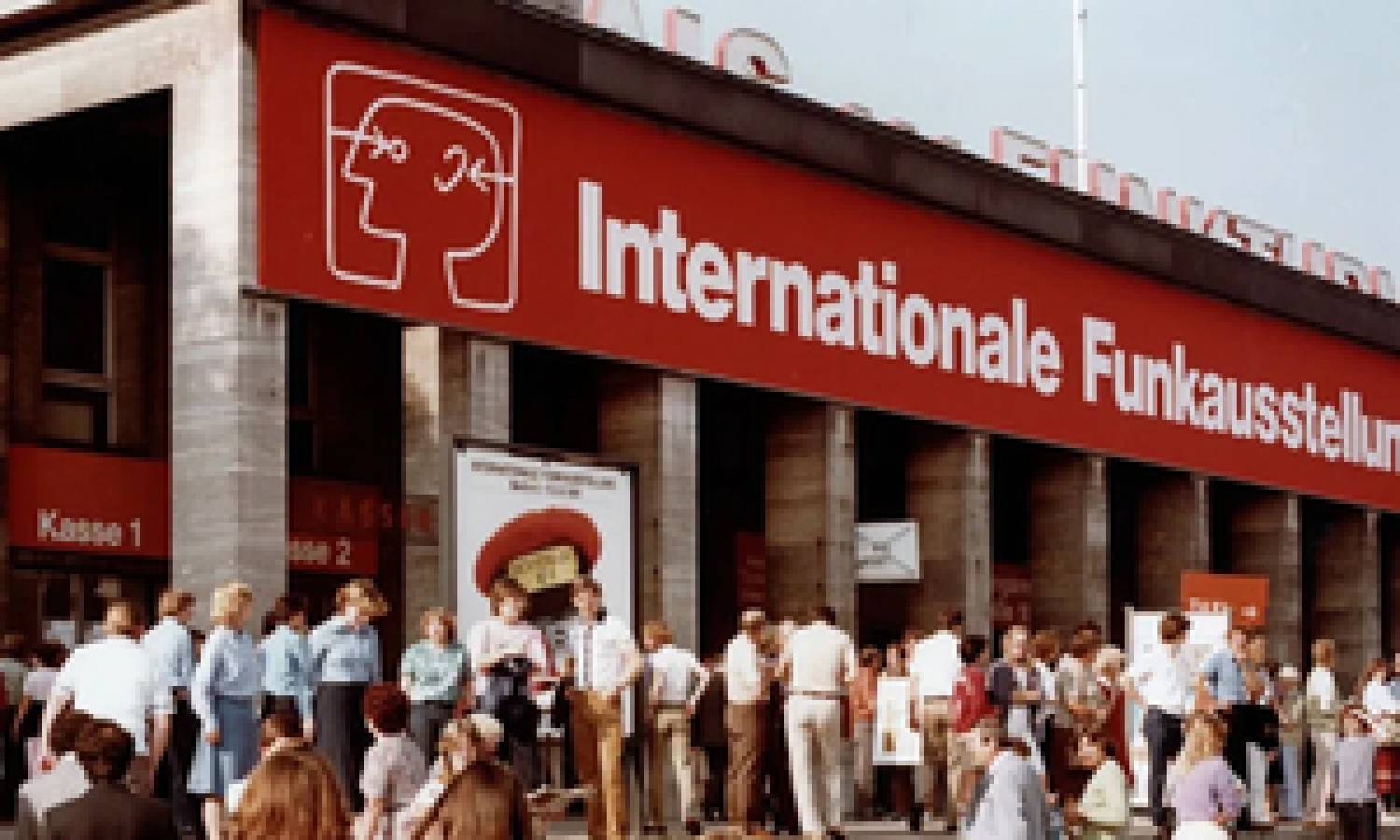 Samsung, LG to unveil new AI-powered appliances at IFA 2024