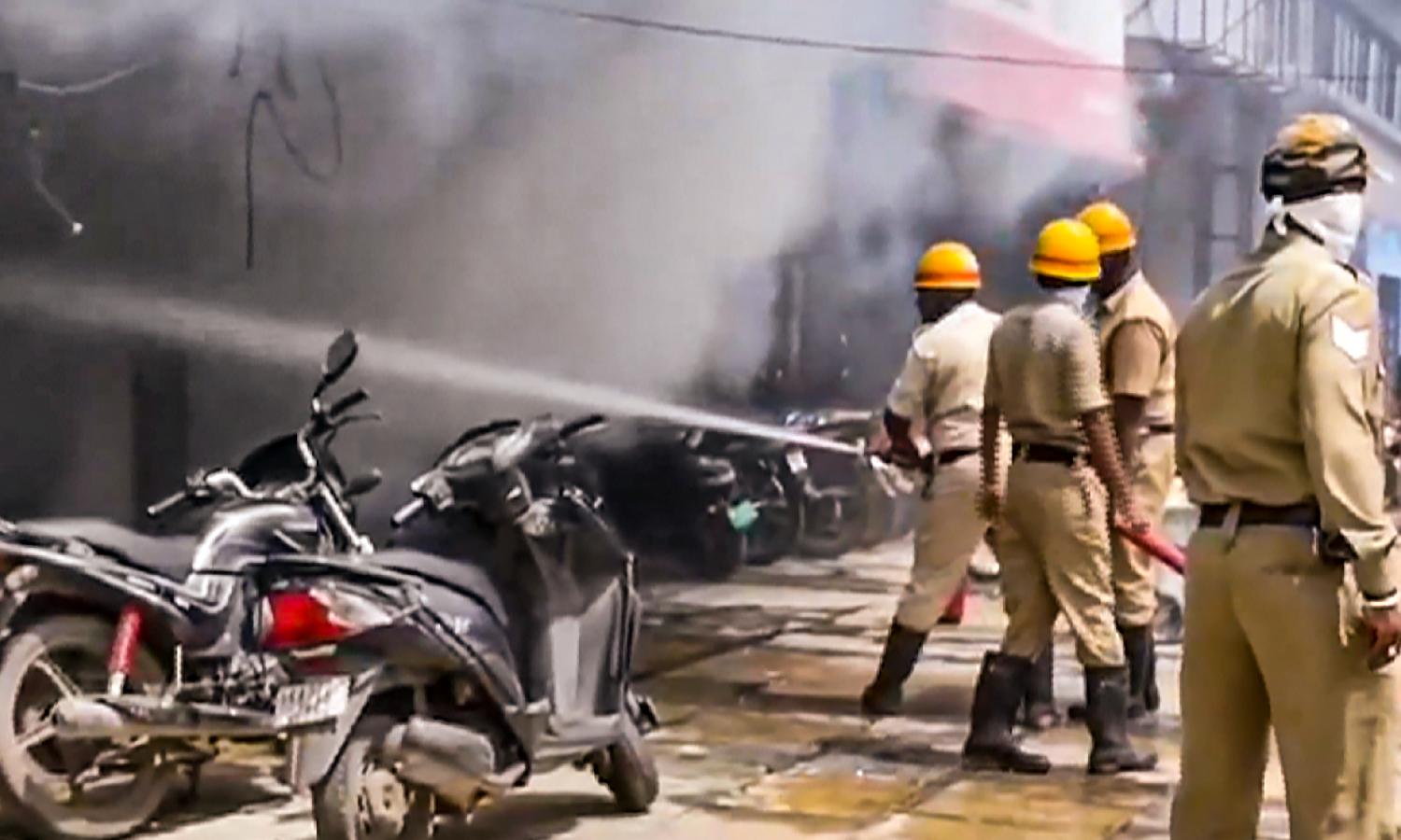 Man sets two-wheelers at Ola Electric showroom on fire over non ...