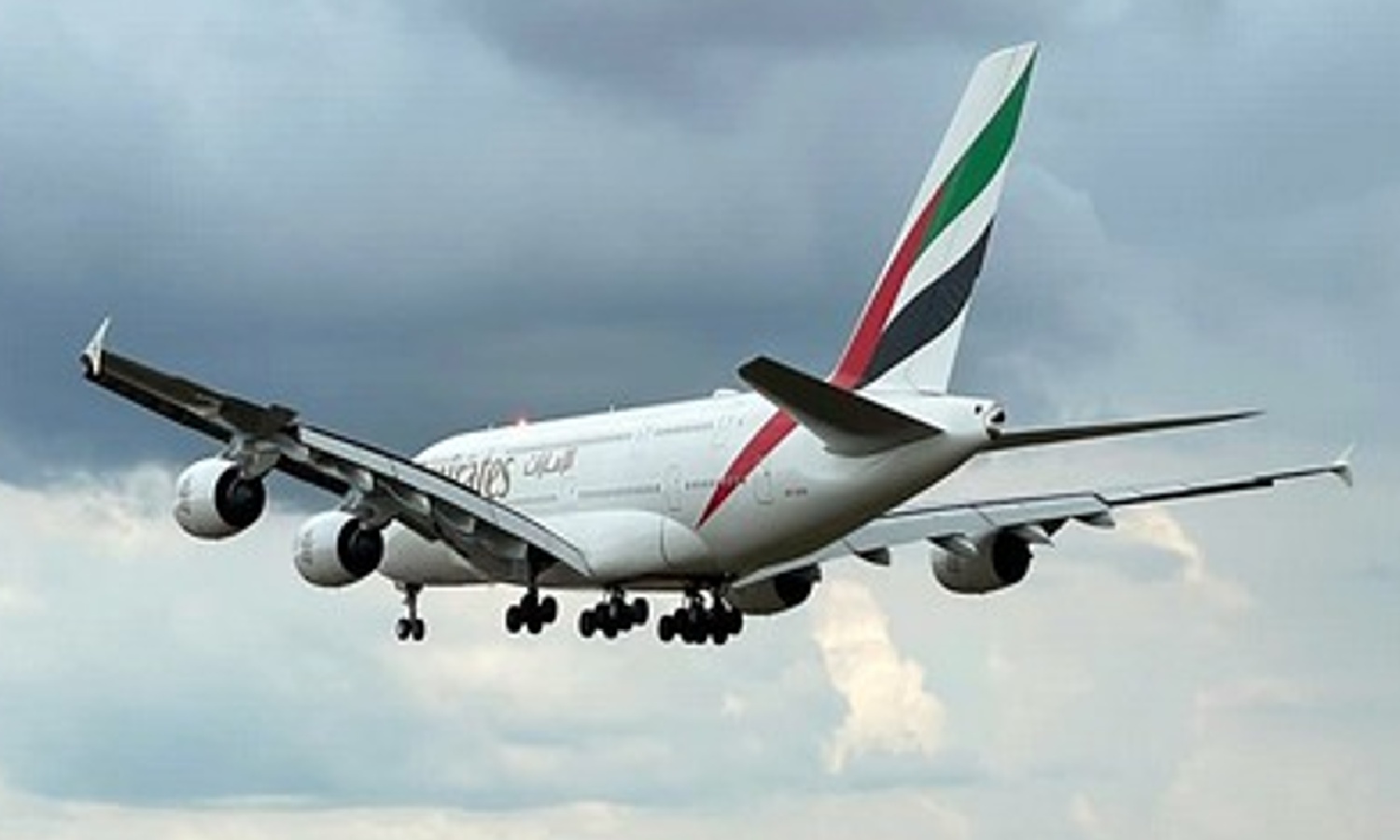 Emirates apologises to passengers after Dubai bound flight emits smoke ...