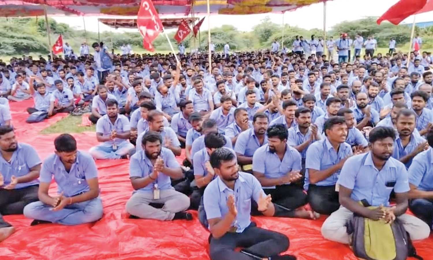 Tamil Nadu: Samsung suspends 3 leaders of SIWU; workers stage protest