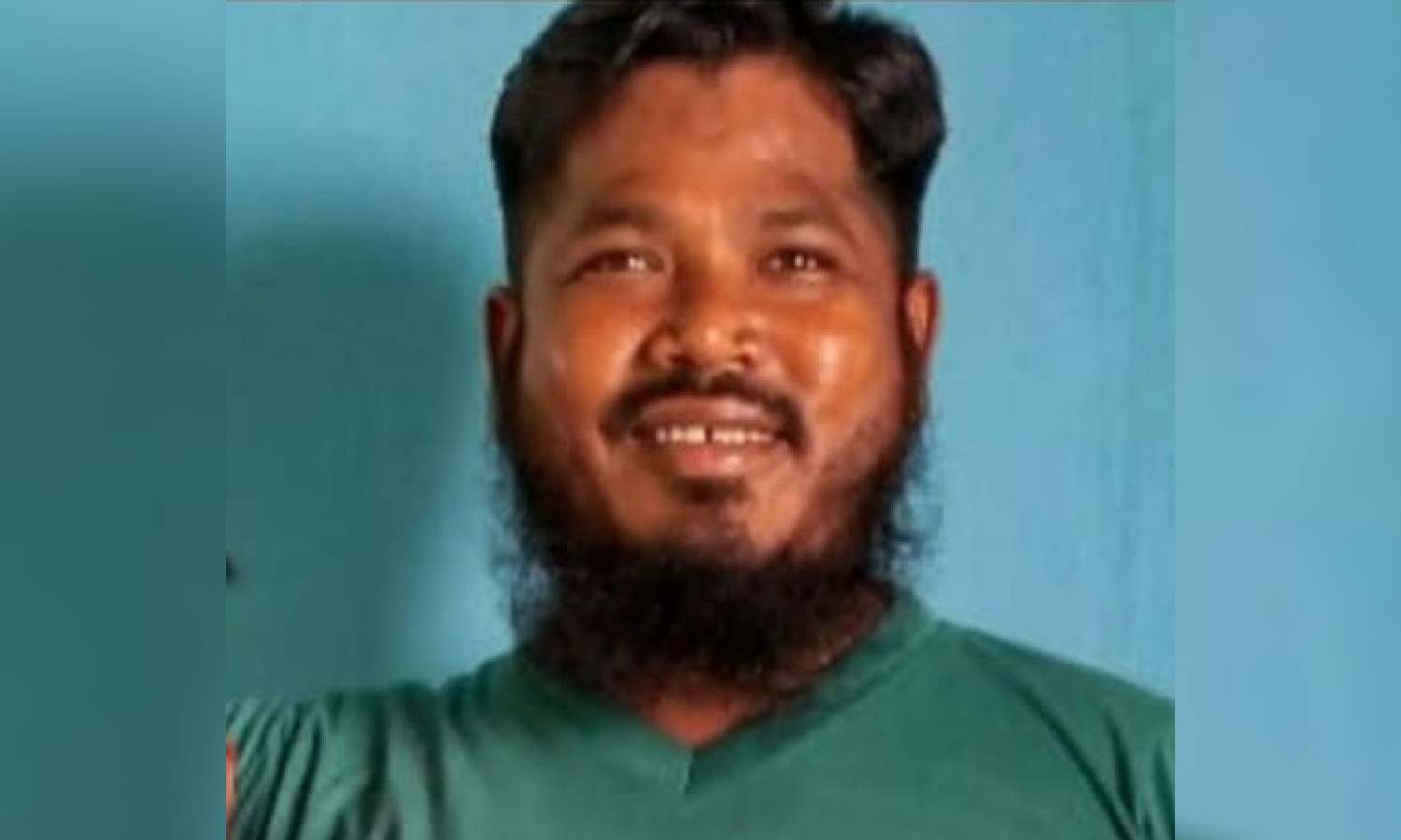 'Police' Fakruddin assaults Puzhal deputy jailer on way back to prison