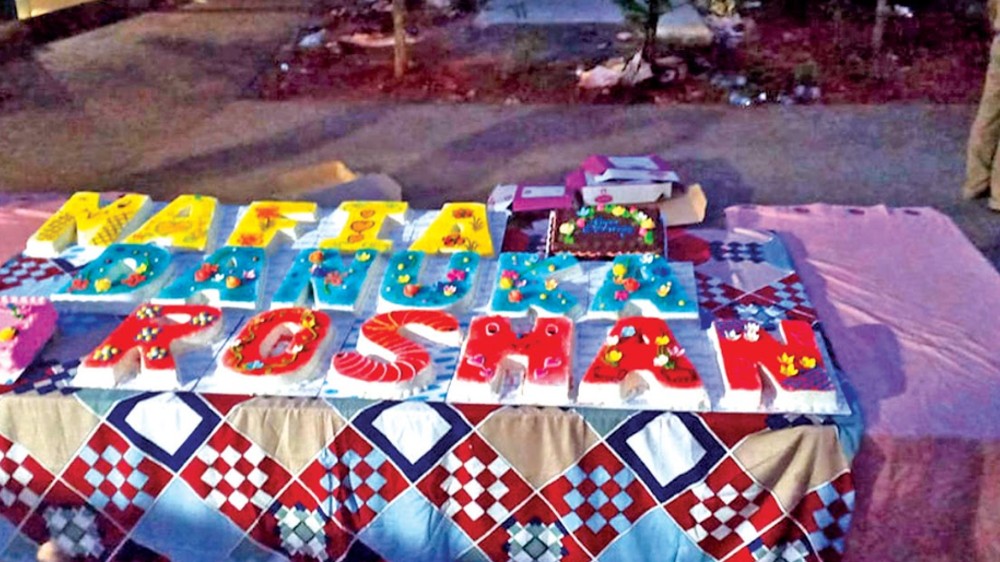 Revelling images of SL lawbreakers puncture charges by TN parties