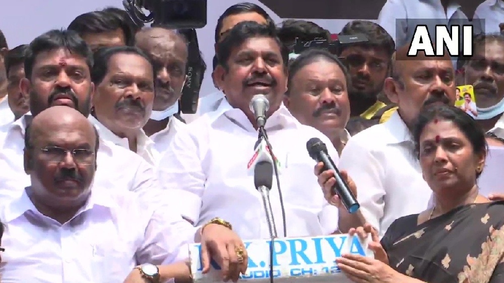 AIADMK stages state-wide protest against power tariff hike AIADMK stages state-wide protest against power tariff hike