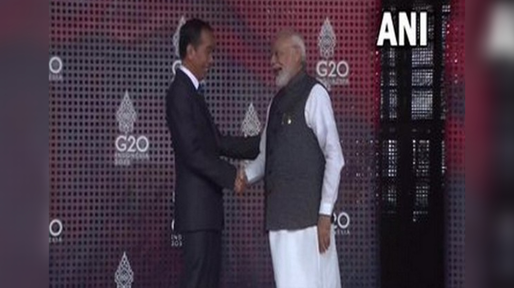 Modi arrives at venue to attend G20 summit in Bali