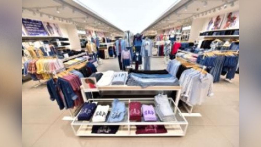 Reliance Retail opens the first Gap store in India
