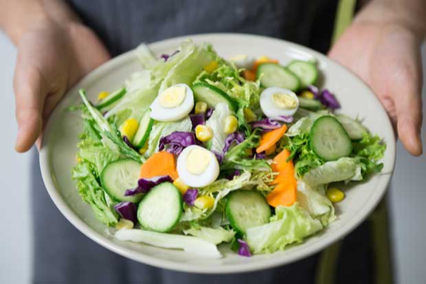 Moderate carbohydrate intake may lower mortality risk