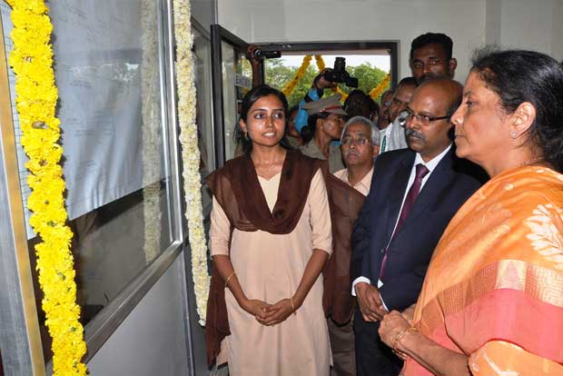 Defence min inaugurates solar plant at Avadi HVF