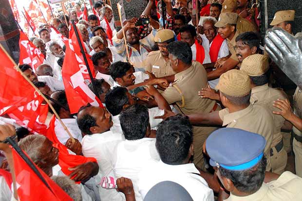 Ryots welcome SC rap, unhappy about CMB