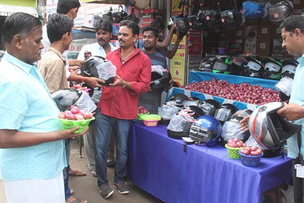 Salem special offer: Buy helmet and get pricey onions for free