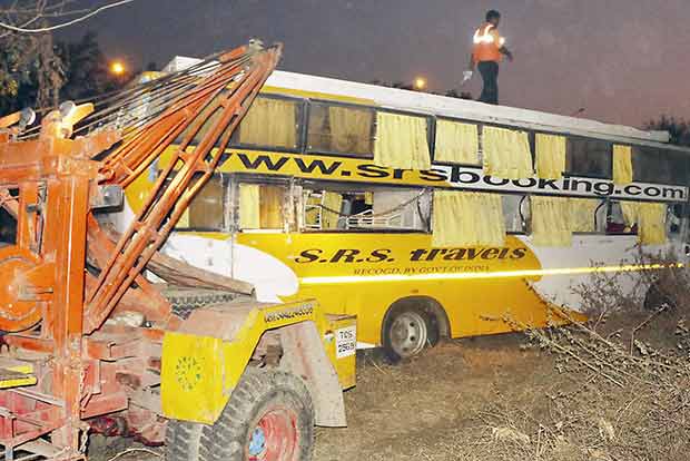 Overloaded bus falls off bridge, 1 killed, 18 hurt