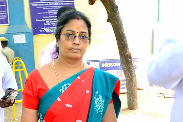 Nirmala Devi faints in court hall at Srivilliputhur