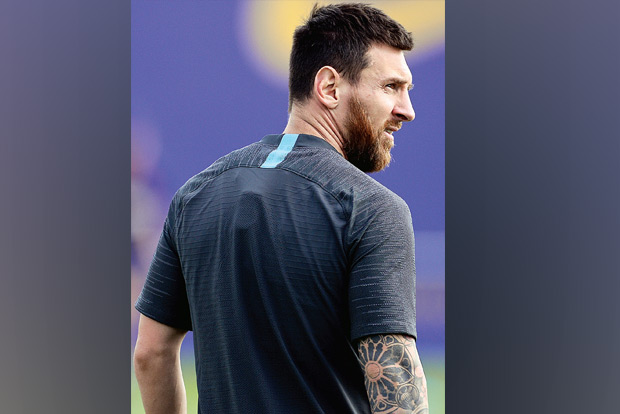 Messi back in Barca squad