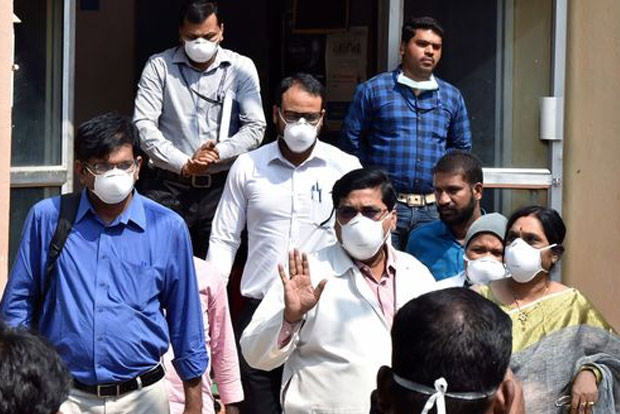 Maharashtra adds highest 49,447 COVID-19 cases in day, 277 die