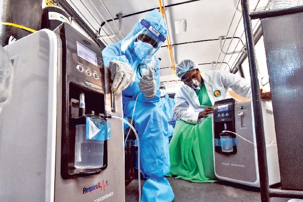 Govt caps trade margin on O2 concentrators to 70pc