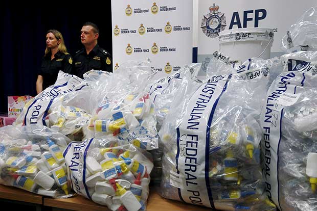 Australian police make A$1.25 bln methamphetamine bust"
