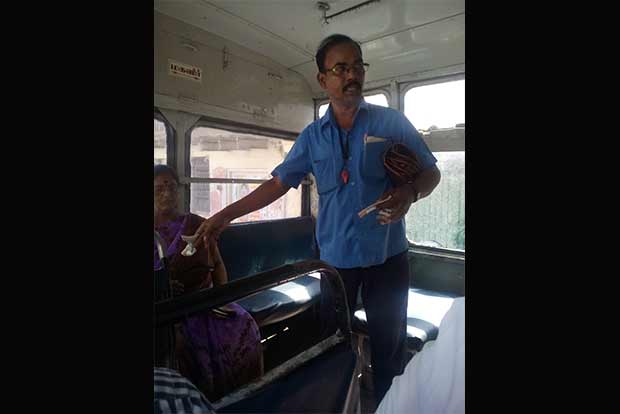 MTC bus conductors at loggerheads with elderly over ID proof to commute ...