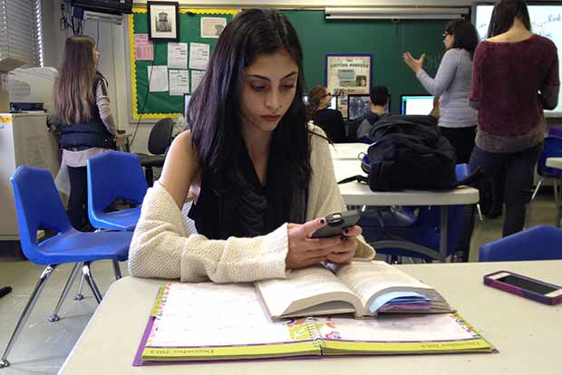 Mobile apps, social media make NEET preparations easy